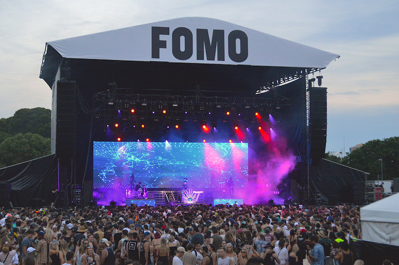 The 2018 FOMO Lineup Is Pure FIRE FEAT. SZA, Post Malone & MORE - The Cut